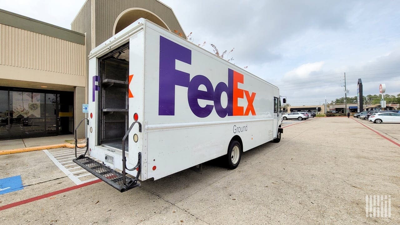USPS and FedEx Respond to Reports of Seized eBay Packages | Postaltimes